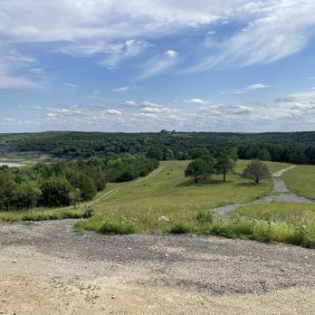 BLUE VISTA - Updated December 2025 - 17 Photos - 8399 Secrest Rd ...