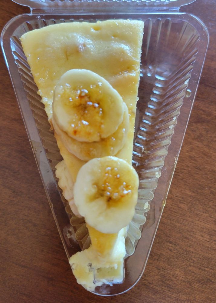 Banana pudding cheesecake is yummy! - Yelp