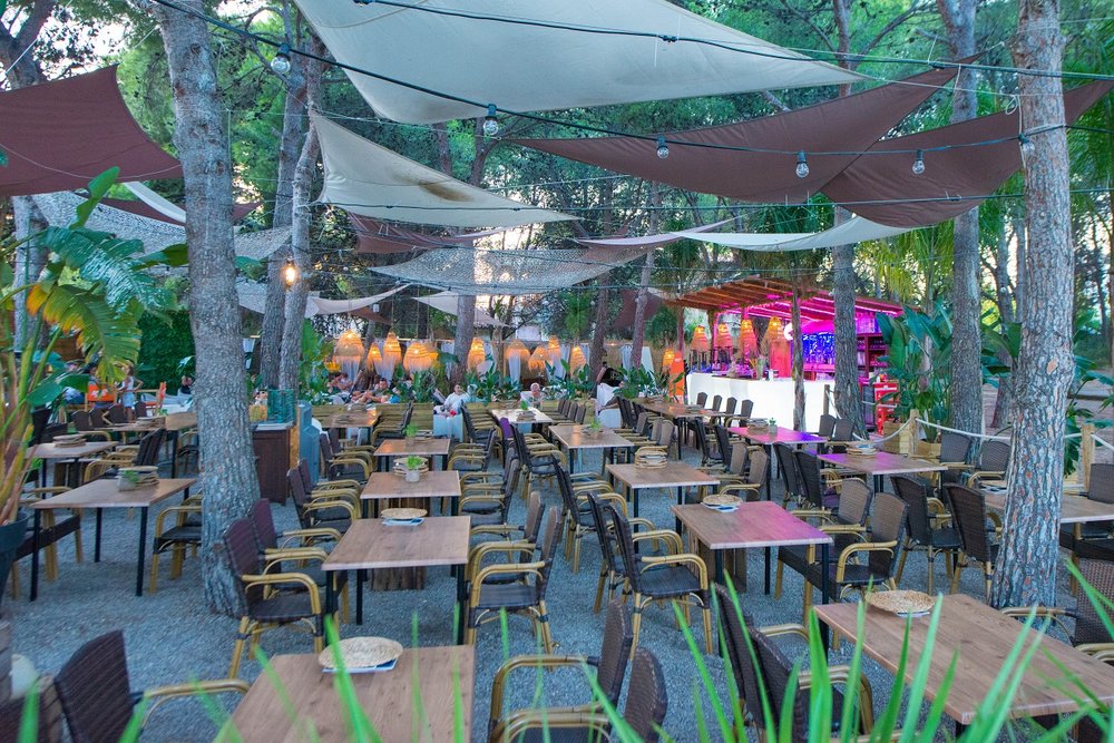 MORABITO ALTAFULLA RESTAURANT & CHILL OUT - Carrer Alcalde Pijuan 2 ...