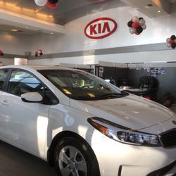TAYLOR KIA OF TOLEDO - 11 Photos & 27 Reviews - Car Dealers - 6300 W ...