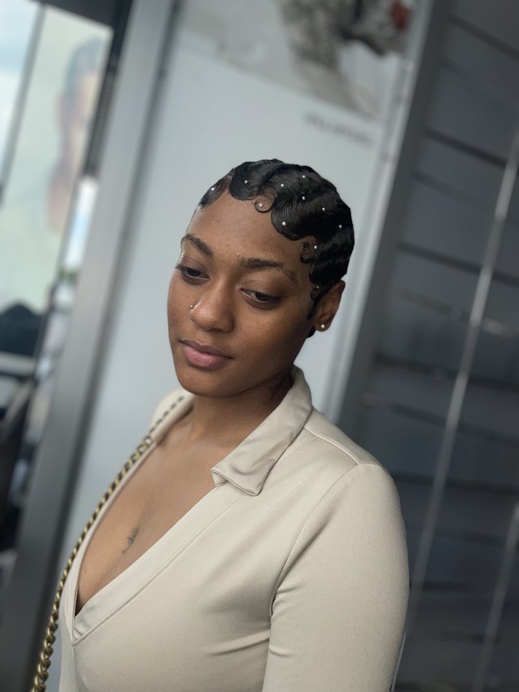 MOON THEE STYLIST - Updated August 2025 - 10 Photos - 1938 Franklin St ...