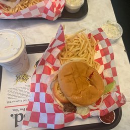 G D RITZY’S - Updated July 2025 - 21 Photos & 61 Reviews - 601 N Green ...