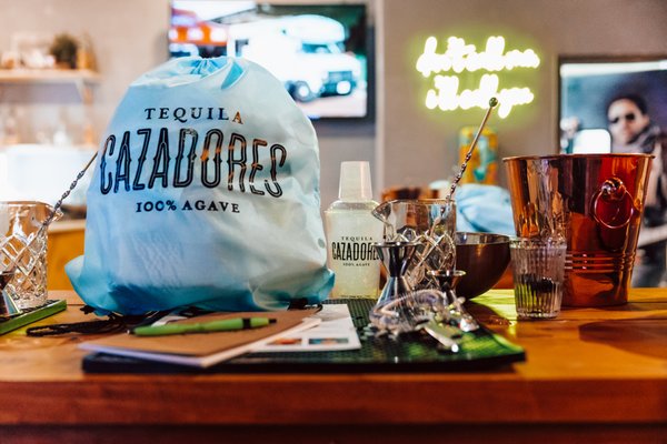 PICKS BAR - Updated May 2024 - 457 Photos & 136 Reviews - 4553 N Loop ...