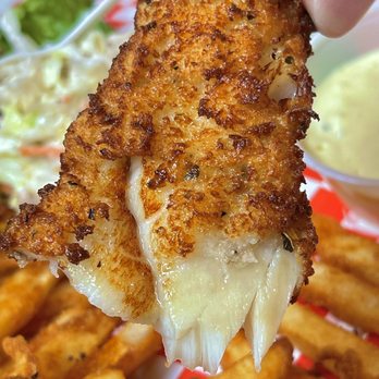 PACIFIC INN PUB - Updated February 2025 - 241 Photos & 439 Reviews ...