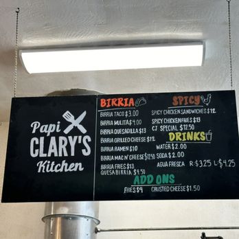 PAPI CLARY’S KITCHEN - Updated January 2025 - 454 Photos & 335 Reviews - 2186 Solano Way ...