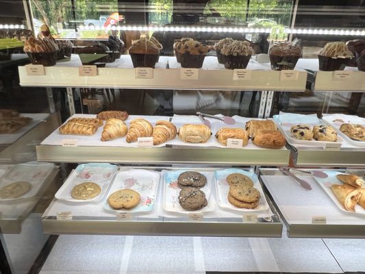 DE CLIEU - Updated July 2025 - 31 Photos & 13 Reviews - 2235 Soapstone ...