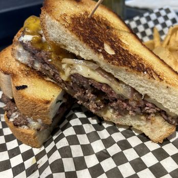 SPLIFF’S GASTROPUB - Updated October 2024 - 119 Photos & 43 Reviews ...