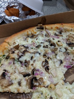 GOLDEN CRUST PIZZA - 16 Photos & 72 Reviews - Pizza - 59 E Broadway ...
