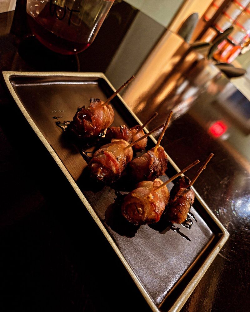 SOLELY WINE - Updated August 2025 - 97 Photos & 31 Reviews - 1102 E ...