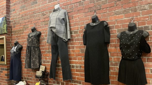 THE ALLEY EXCHANGE - Updated December 2025 - 13 Photos - 443 Main St ...