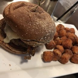 COWBELL BURGER & WHISKEY BAR - Updated September 2024 - 783 Photos ...
