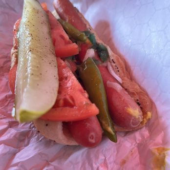 VIENNA BEEF FACTORY STORE - Updated December 2024 - 91 Photos & 46 ...