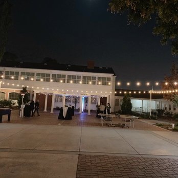 CRESTMORE MANOR - Updated January 2026 - 35 Photos & 23 Reviews - 4600 ...