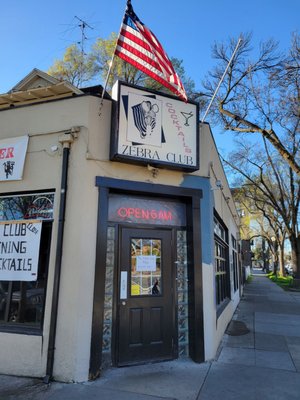 ZEBRA CLUB - 175 Photos & 333 Reviews - 1900 P St, Sacramento ...