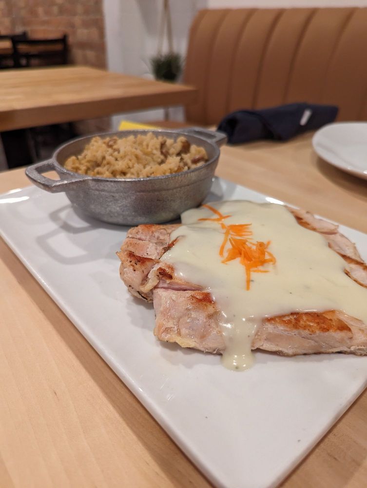 MAMBO RESTAURANT - 29 Photos - 151 N University Ave, Provo, Utah ...