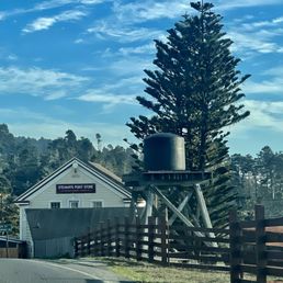 STEWARTS POINT STORE - Updated August 2025 - 117 Photos & 105 Reviews ...