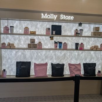 MOLLY TEA - Updated October 2025 - 229 Photos & 109 Reviews - 5909 8th ...