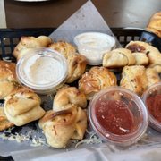 WILD GARLIC PIZZA & PUB - 264 Photos & 377 Reviews - 670 Mount Rose St ...