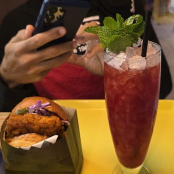 CHICK & HAWK - Updated December 2025 - 165 Photos & 60 Reviews - 145 ...