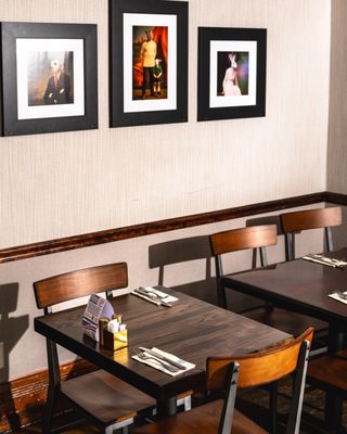 QUENTIN TAVERN with reviews - Updated September 2024 - 184 Photos & 154 ...