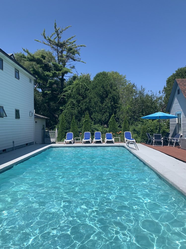 THE LIGHTHOUSE INN AND CARRIAGE HOUSE - Updated December 2025 - 27 ...