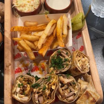 ZYARA RESTAURANT - Updated July 2024 - 399 Photos & 356 Reviews - 25-53 ...