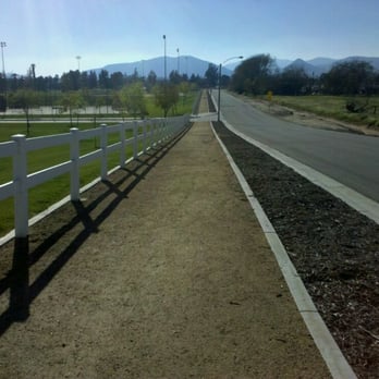 REID PARK - Updated December 2025 - 23 Photos & 13 Reviews - 800 N ...