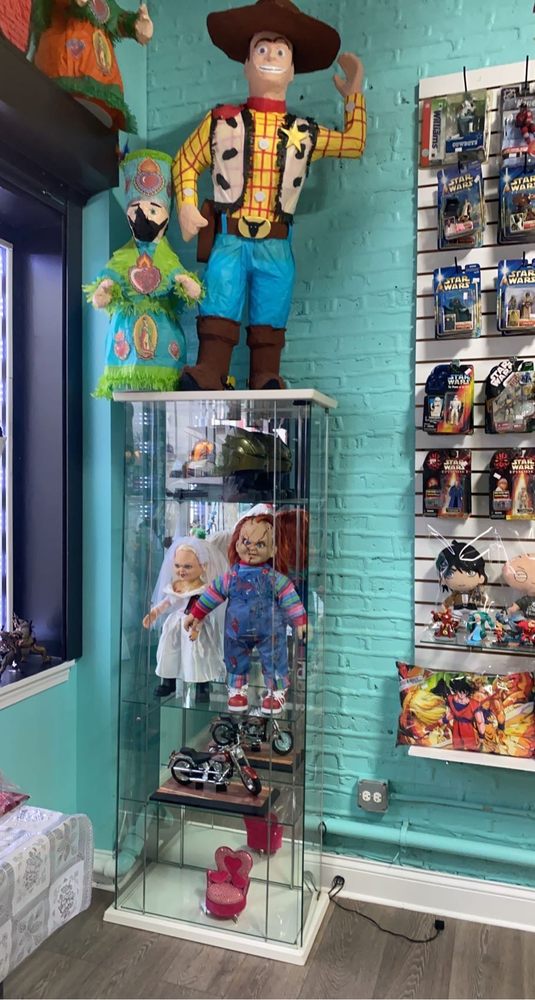 ESTRELLA’S TOYS COLLECTIBLES - Updated July 2025 - 5137 W Diversye ...
