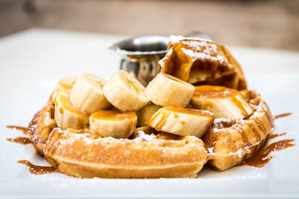 MILES TABLE - 640 Photos & 544 Reviews - 1620 South St, Philadelphia ...