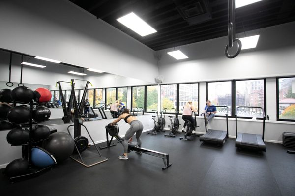 HYPE GYM UNION SQUARE - Updated July 2025 - 16 Photos - 37 Union Square ...