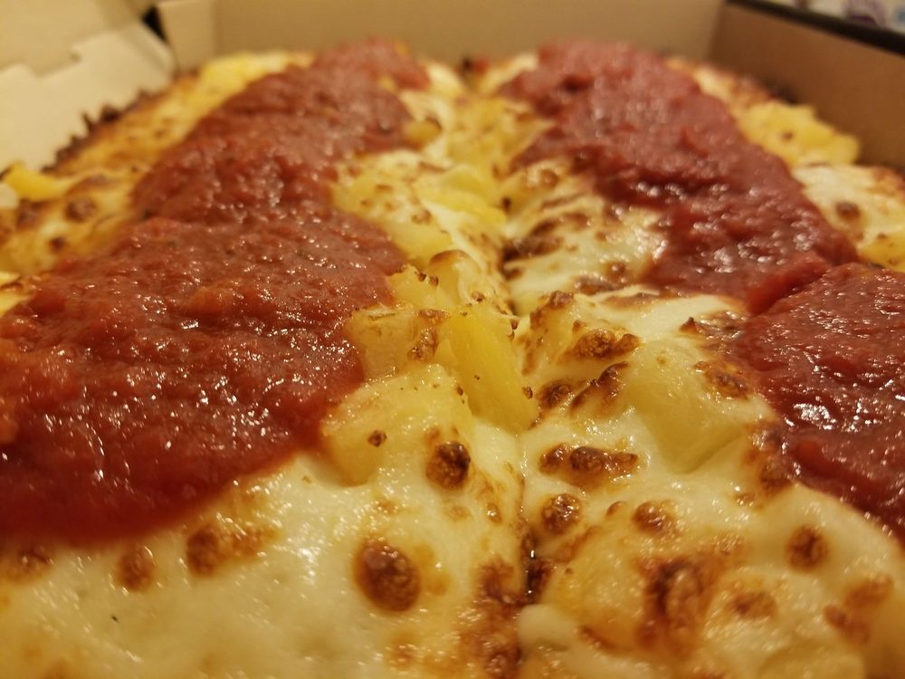 PIZZA HUT - Updated August 2024 - 52 Photos & 21 Reviews - 2516 W North ...