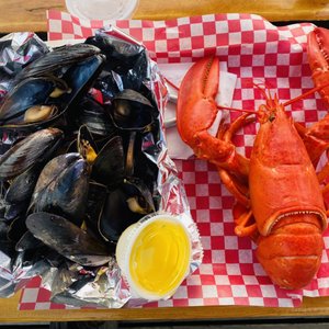 SPRAGUE’S LOBSTER - 290 Photos & 247 Reviews - Seafood - 22 Main St ...