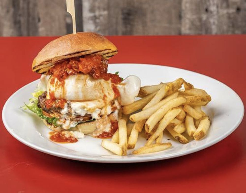 BIG RAD BURGER - Updated July 2025 - 21 Photos - 13 main Street S ...