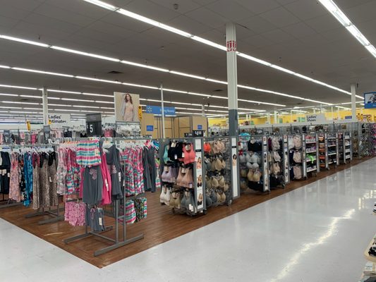 WALMART SUPERCENTER - Updated August 2024 - 239 Photos & 63 Reviews ...