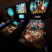 EIGHTYTWO - 1404 Photos & 1651 Reviews - 707 E 4th Pl, Los Angeles ...