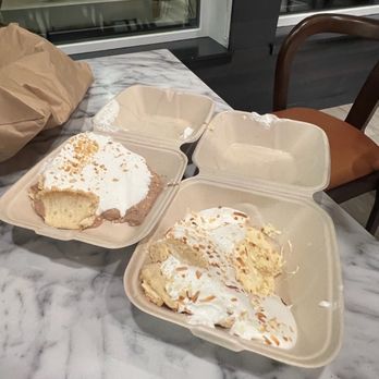 PIE BAR - Updated August 2025 - 1767 Photos & 1744 Reviews - 1361 E ...