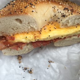 ROYAL BAGEL BAKERY - Updated December 2024 - 241 Photos & 469 Reviews ...