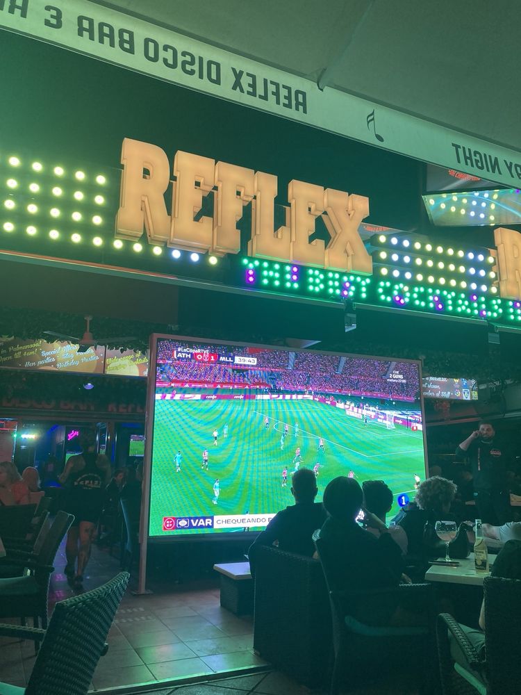 REFLEX BAR - Updated January 2025 - Passeig Mar 58, Palmanova, Balears ...