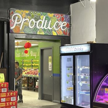 ISLAND GREEN MART - Updated July 2024 - 684 Photos & 56 Reviews - 985 ...