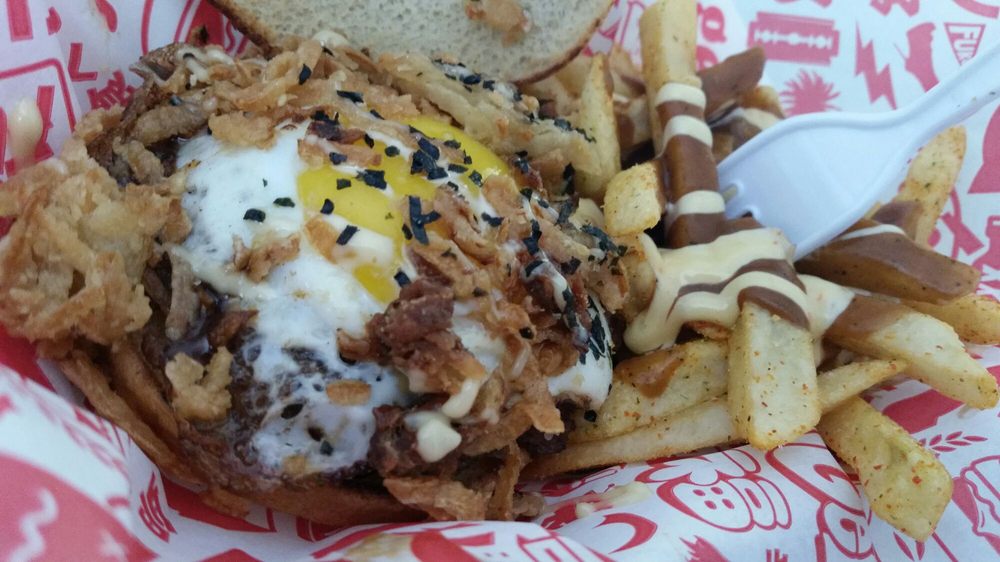 FUKUBURGER TRUCK - 227 Photos & 350 Reviews - Burgers - Las Vegas, NV ...