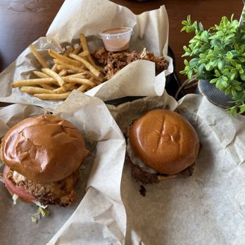 MIGGY’S - Updated January 2026 - 14 Reviews - 212 N Main St, Lancaster ...