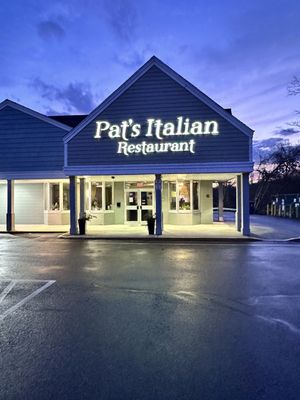 PAT’S - Updated November 2025 - 63 Photos & 28 Reviews - 2000 Mendon Rd ...