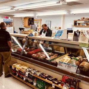 LIN’S MARKET RICHFIELD - Updated December 2025 - 250 South Main St ...