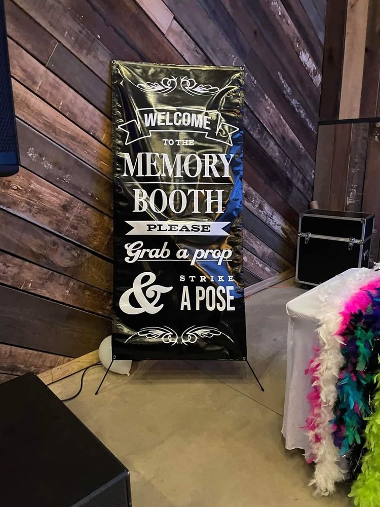 THE MEMORY BOOTH - Updated May 2024 - Request a Quote - Chillicothe ...