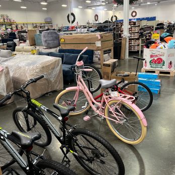 THE OUTLET BY ELS - Updated December 2025 - 317 Photos & 235 Reviews ...