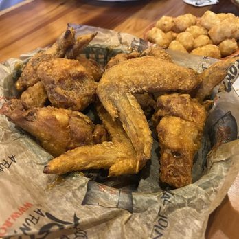 ROOSTERS - Updated December 2025 - 276 Photos & 142 Reviews - 10430 ...