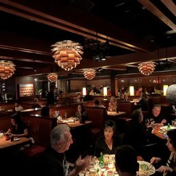 HOUSTON’S RESTAURANT - Updated January 2026 - 5103 Photos & 4199 ...