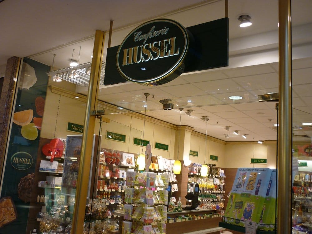 HUSSEL CONFISERIE - Osdorfer Landstr. 135, Hamburg, Germany - Candy ...