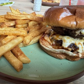 CHICHERIA MEXICAN KITCHEN - Updated October 2025 - 239 Photos & 105 ...