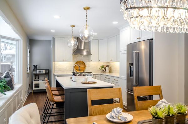 213 DESIGN - Updated November 2025 - 63 Photos - 12100 Wilshire Blvd ...